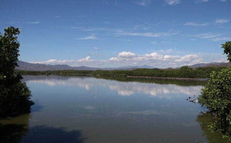 Lagunas Colima – Agua.org.mx